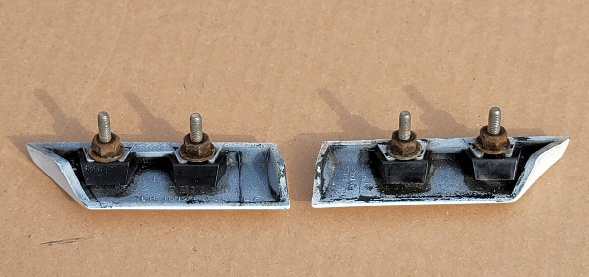 1991-1996 CORVETTE REAR QUARTER MOULDINGS WHITE GOOD COND – Carroll ...