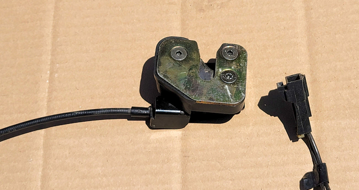 1986-1991 Corvette Convertible Deck Lid Release Actuator and Latch Lef ...