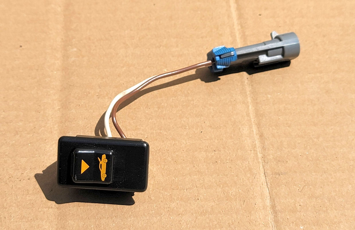 1990-1993 Corvette C4 door panel rear hatch glass release switch good ...