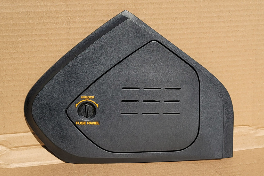1990-1991 CORVETTE FUSE BOX COVER AND MOUNTING PLATE GREAT CONDITION ...